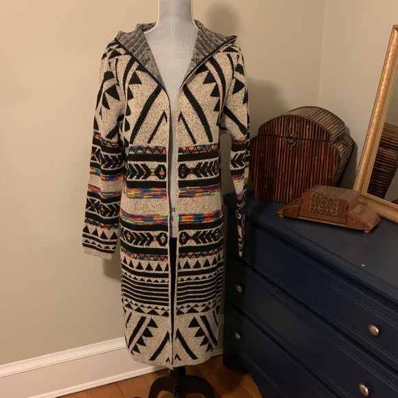 Northern Angel | Sweaters | Nwt Northern Angel Aztec Pattern Hooded ...